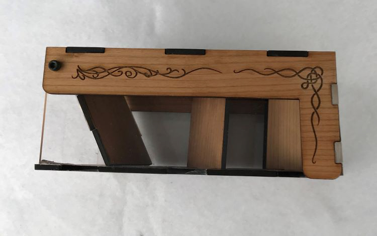 Dice Tower – 5th Line Design Studio